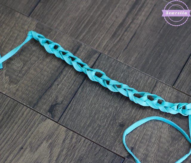 $1 Leather Chain Stitch Bracelet • Sewrella